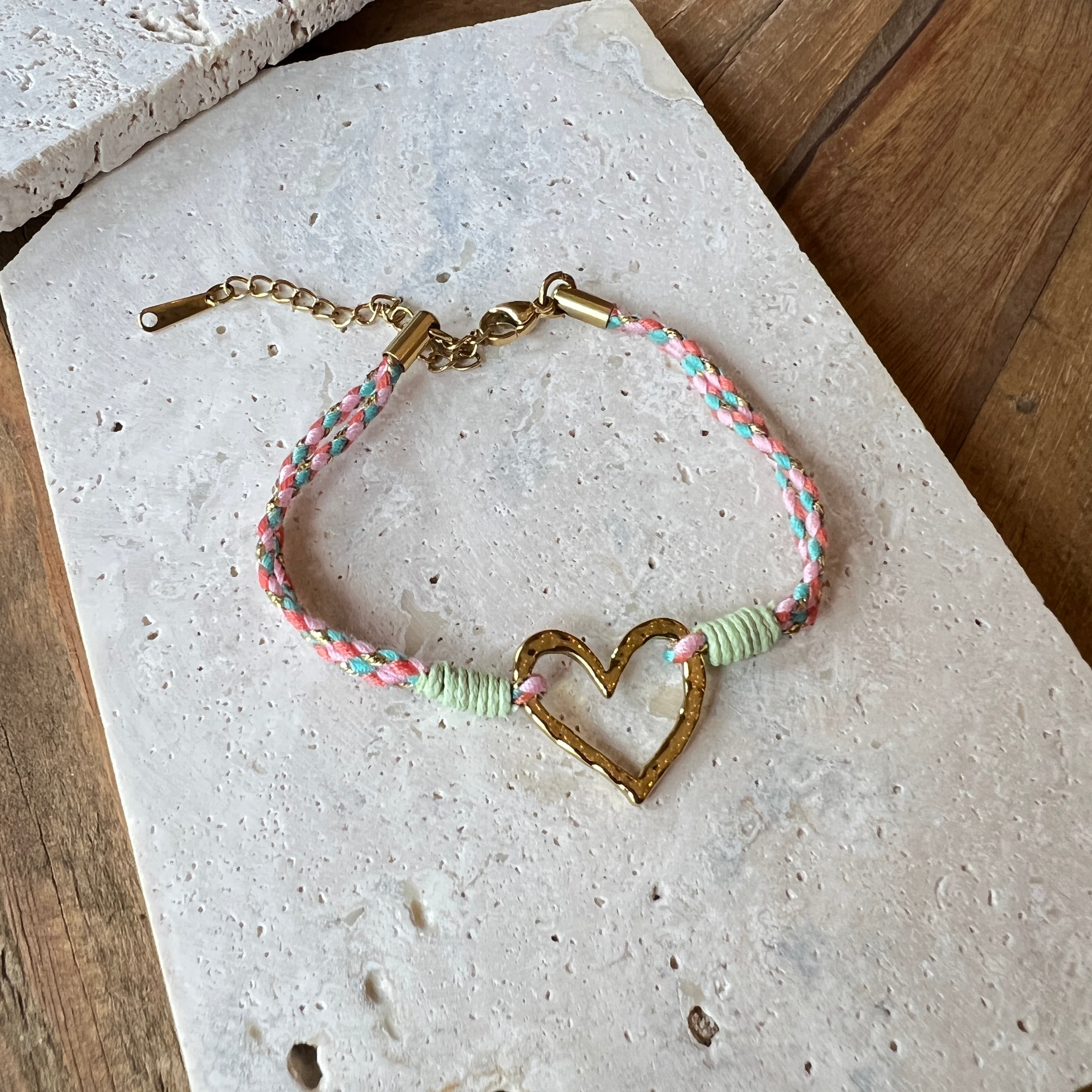 Heart Bracelet – Local Story